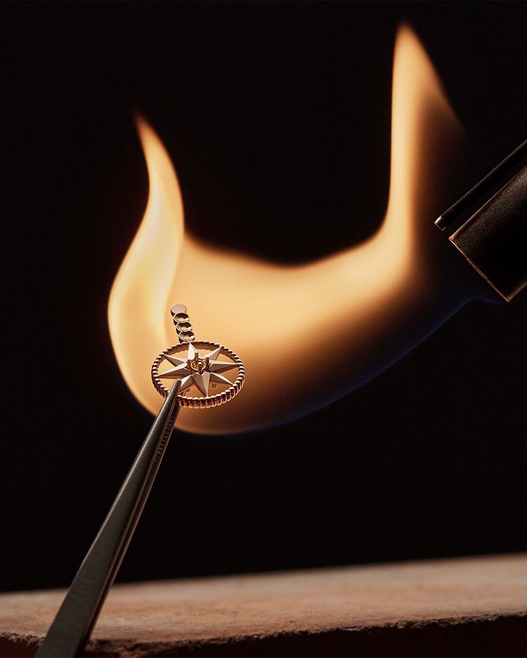 THE EXCEPTIONAL SAVOIR-FAIRE BEHIND THE ROSE DES VENTS CREATIONS - News ...