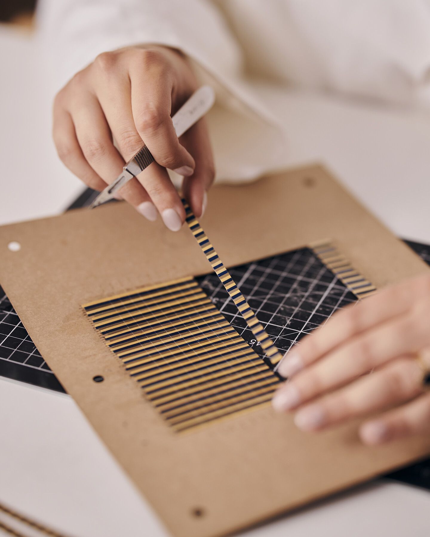 Strohmarketerie - news-savoir-faire - Fashion & Accessories | DIOR