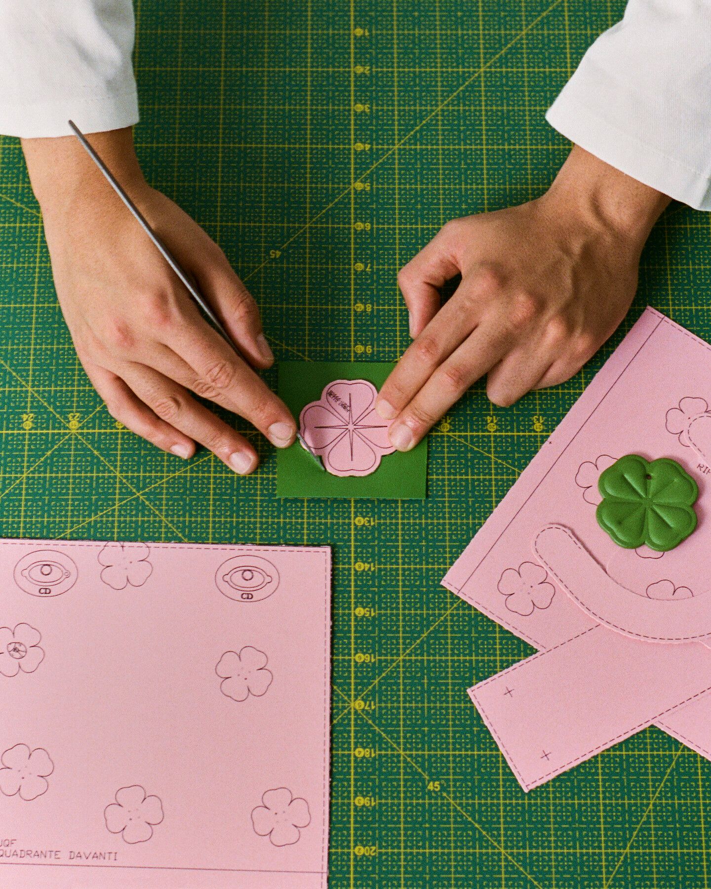 Le Lady Dior Clover - news-savoir-faire - Fashion & Accessories | DIOR