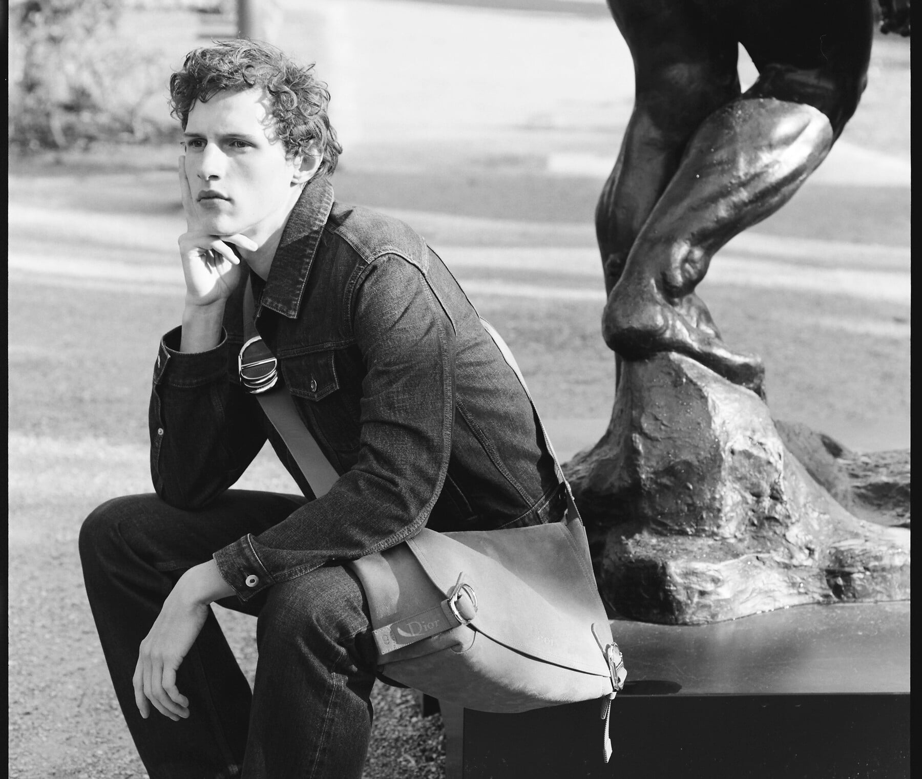 Capsule - Theo Wenner - Paris - news-savoir-faire - Fashion ...