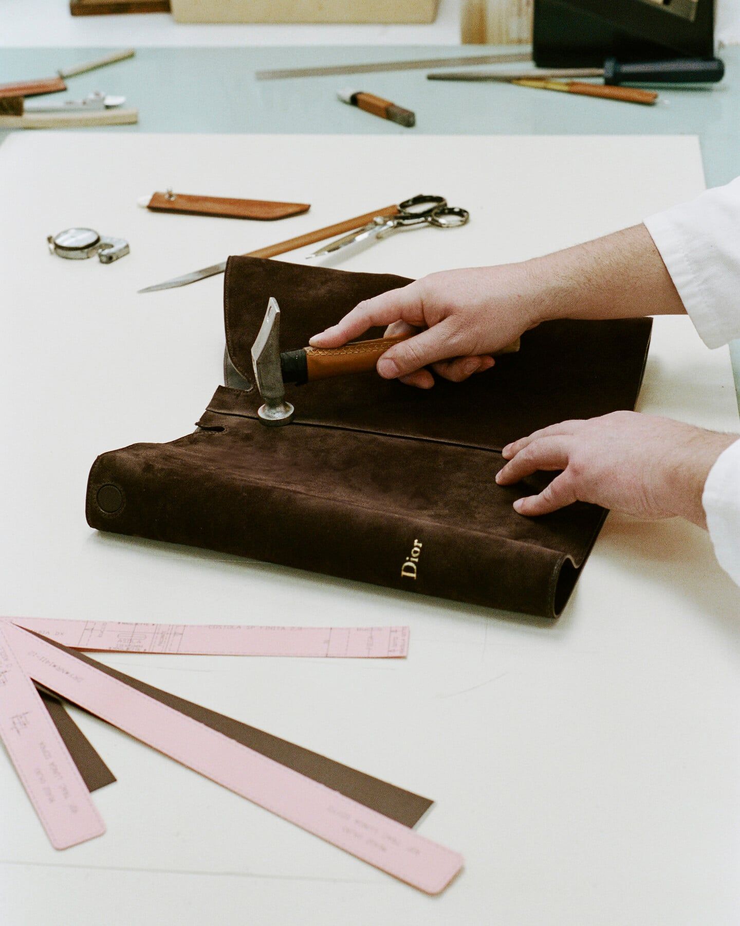The Diorly Bag - news-savoir-faire - Fashion & Accessories | DIOR